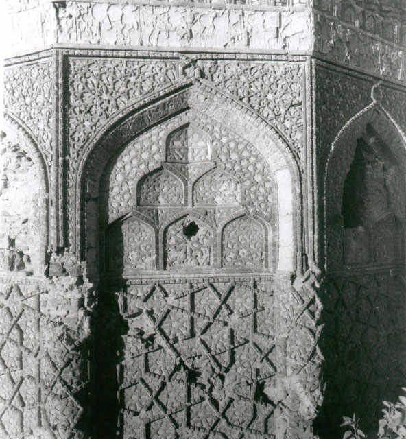 Gunbad-i Qabud – SquareKufic