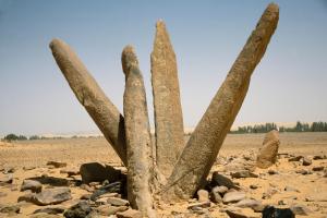 Al-Rajajil, the Stonehenge of Saudi Arabia – SquareKufic